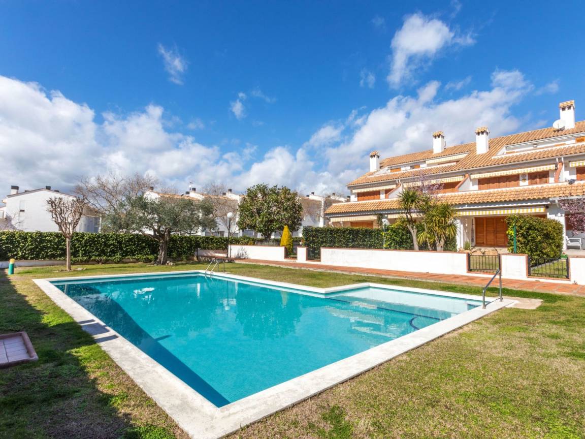 80 M² Appartement ∙ 3 Chambres ∙ 6 Personnes - Playa de Aro