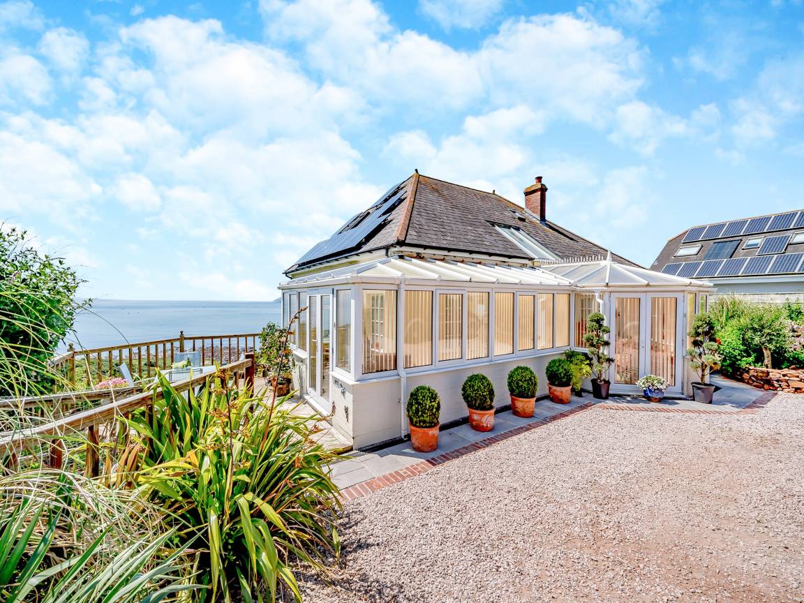 Cottage ∙ 2 Bedrooms ∙ 4 Guests - Noss Mayo