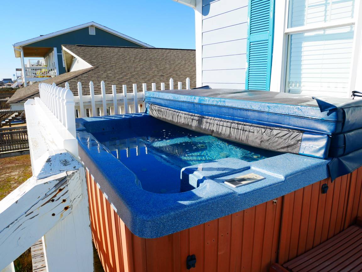 73 M² House ∙ 2 Bedrooms ∙ 4 Guests - Holden Beach, NC