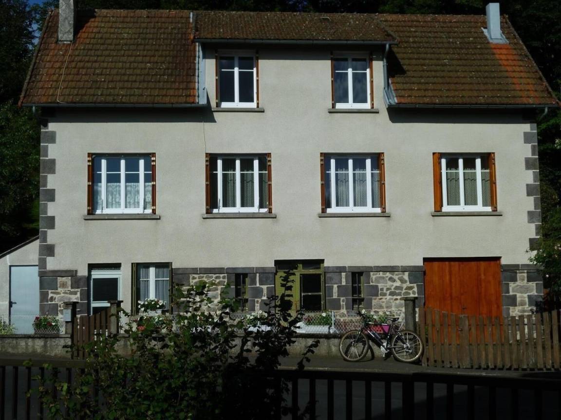 60 M² Appartement ∙ 2 Chambres ∙ 5 Personnes - Puy de Sancy