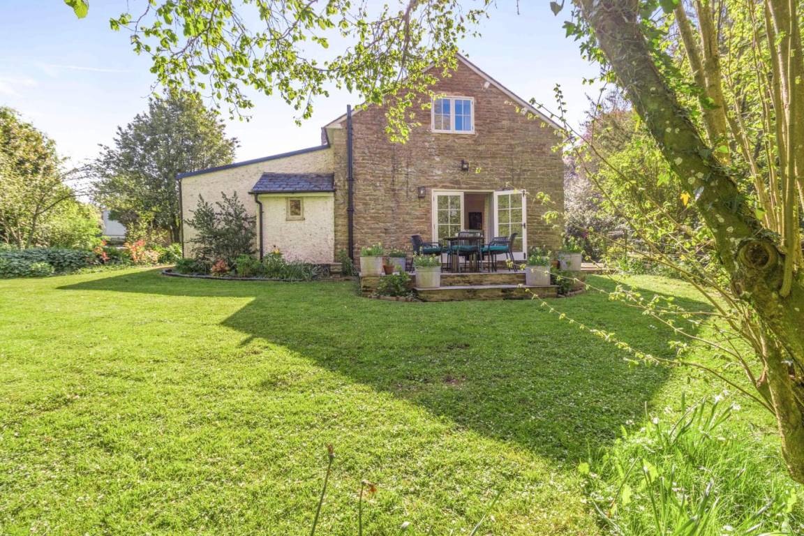Cottage ∙ 3 Bedrooms ∙ 6 Guests - Leominster