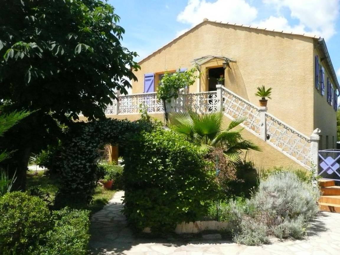 88 M² Gîte ∙ 3 Chambres ∙ 5 Personnes - Lunel