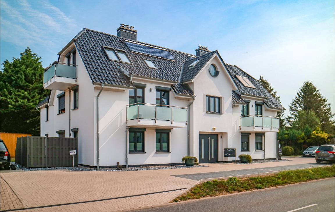 128 M² Apartment ∙ 2 Bedrooms ∙ 4 Guests - Rostock