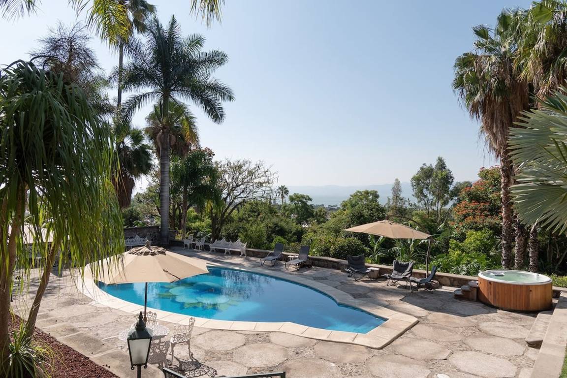 150 M² Vivenda ∙ 3 Quartos ∙ 9 Hóspedes - Ajijic