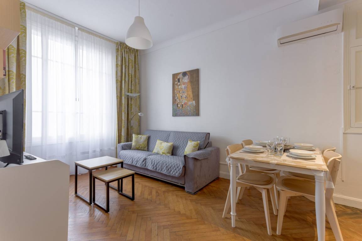 41 M² Appartement ∙ 2 Chambres ∙ 3 Personnes - ibis budget Cannes Centre Ville