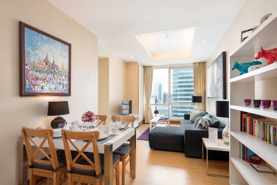 70 M² Apartment ∙ 2 Bedrooms ∙ 4 Guests - Khlong San