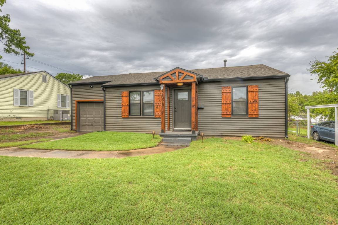 900 M² Casa ∙ 2 Camere Da Letto ∙ 4 Ospiti - Tulsa, OK