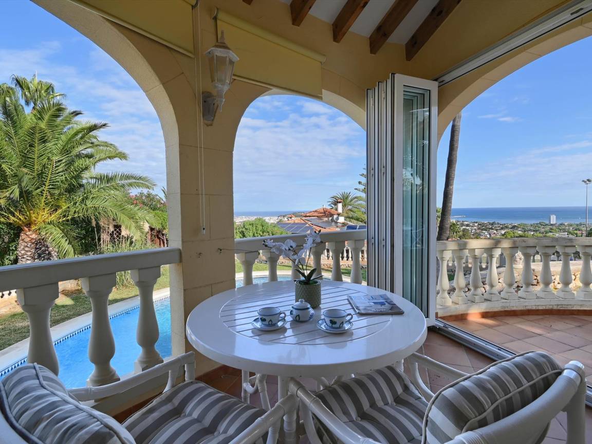 280 M² Villa ∙ 2 Bedrooms ∙ 4 Guests - Dénia