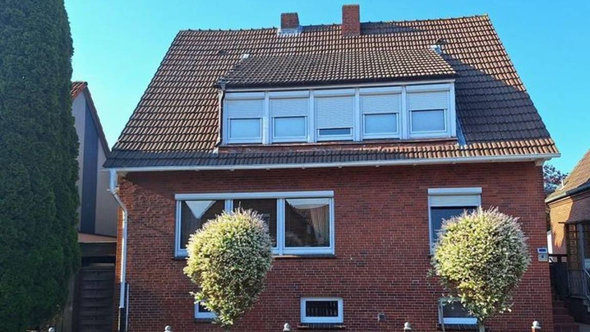 60 M² Ferienwohnung ∙ 1 Schlafzimmer ∙ 2 Gäste - Emden