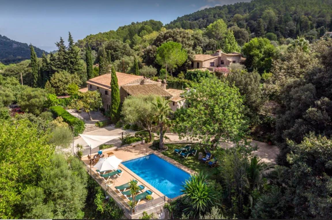 200 M² Maison De Campagne ∙ 4 Chambres ∙ 8 Personnes - Majorque