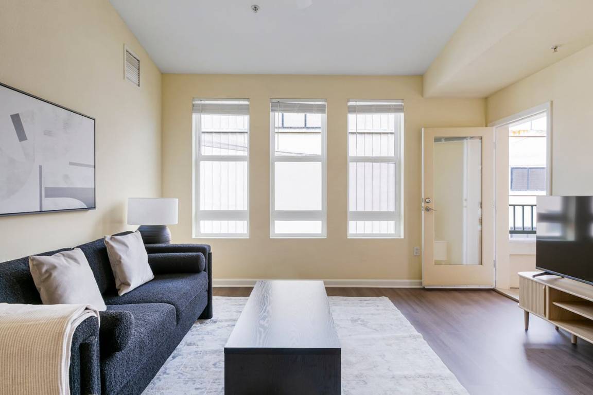 99 M² Appartement ∙ 2 Chambres ∙ 4 Personnes - San Bruno, CA