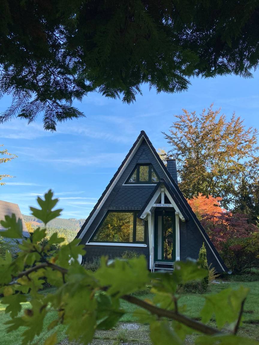 75 M² Ferienhaus ∙ 2 Schlafzimmer ∙ 5 Gäste - Lennestadt