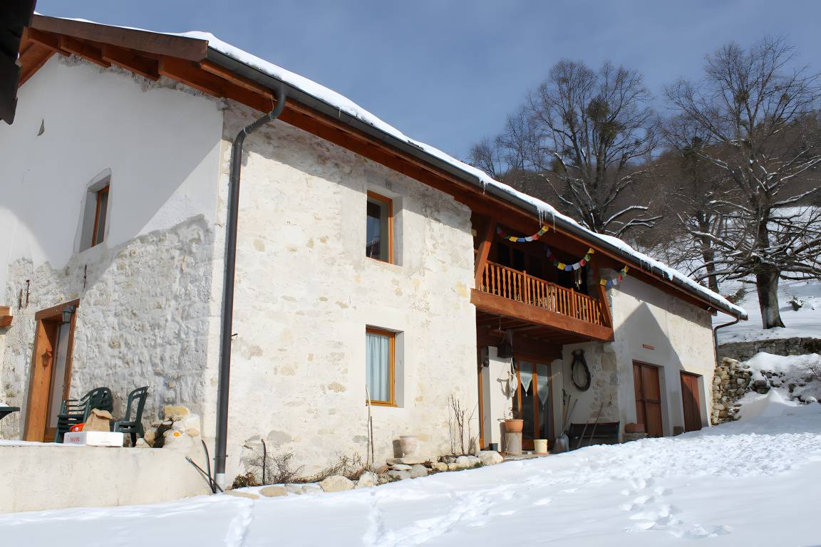 35 M² Chambre D'hôtes ∙ 1 Chambre ∙ 4 Personnes - Hauteville-Lompnes