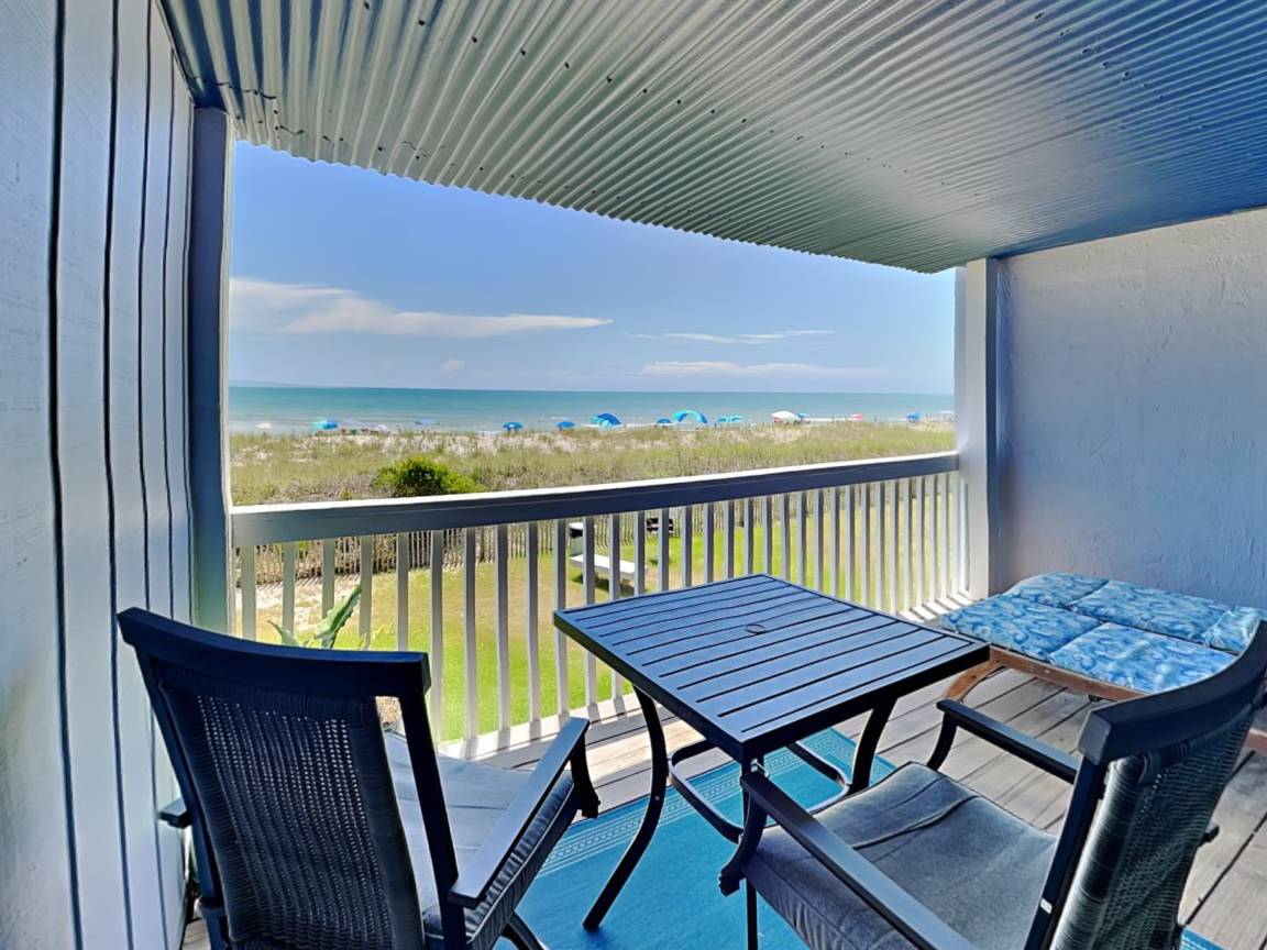 87 M² Condo ∙ 2 Bedrooms ∙ 4 Guests - Kure Beach, NC
