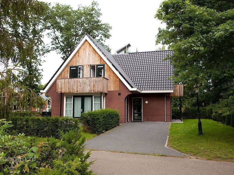 Bungalow ∙ 10 Slaapkamers ∙ 20 Gasten - Vriezenveen