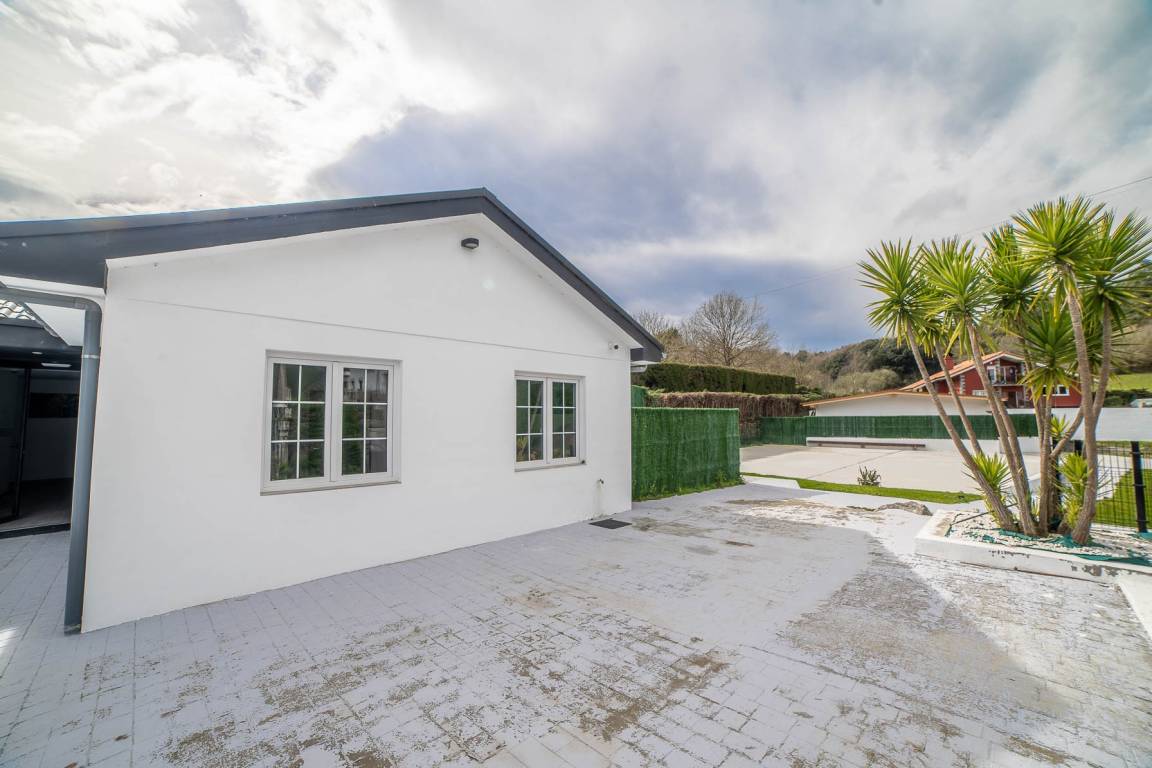 80 M² Apartment ∙ 3 Bedrooms ∙ 11 Guests - Torrelavega