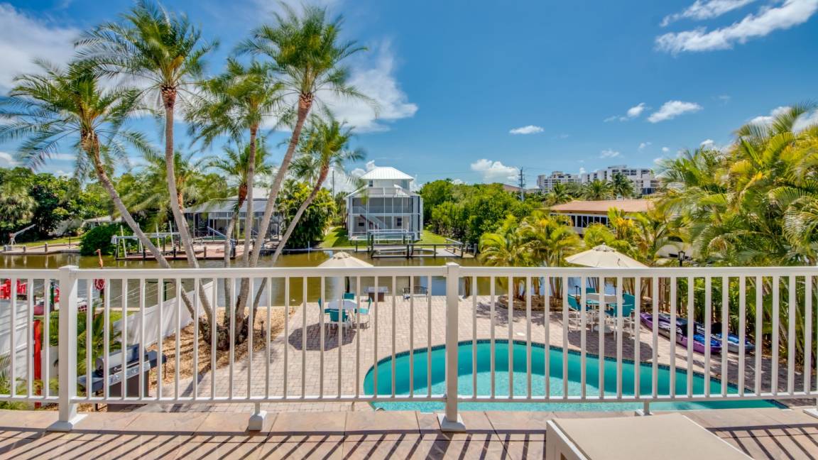 98 M² Apartamento ∙ 2 Habitaciones ∙ 6 Huéspedes - Fort Myers Beach, FL