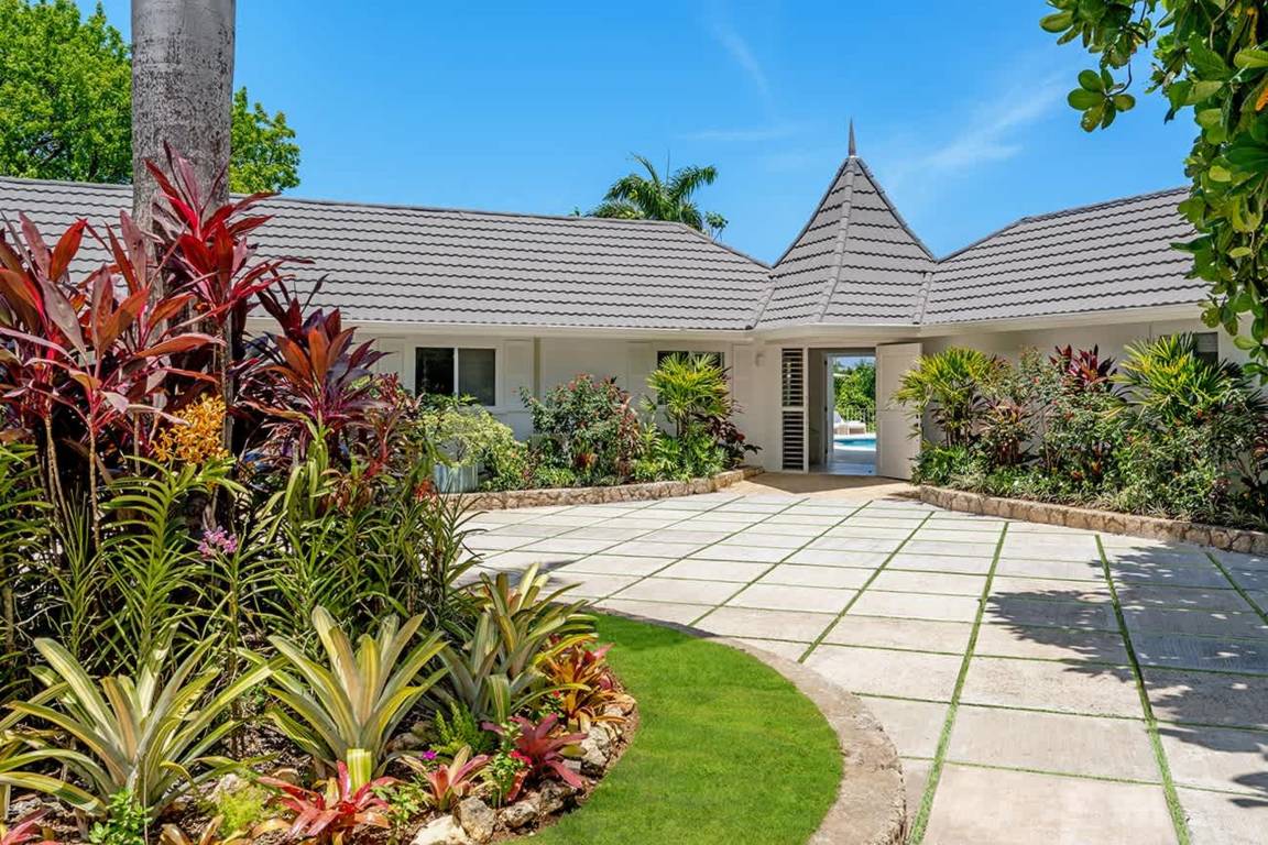 Apartment ∙ 4 Bedrooms ∙ 6 Guests - Montego Bay