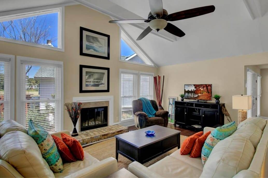 162 M² House ∙ 3 Bedrooms ∙ 8 Guests - Isle of Palms, SC
