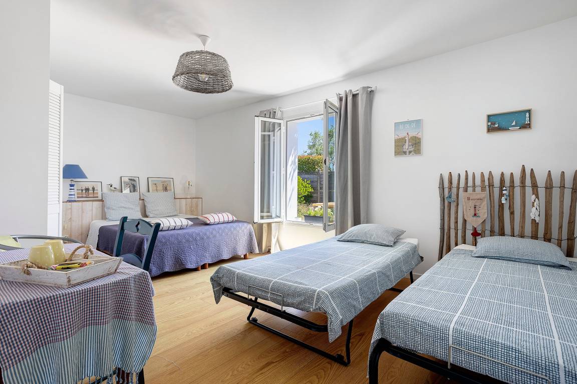 24 M² Bed And Breakfast ∙ 1 Bedroom ∙ 4 Guests - La Rochelle
