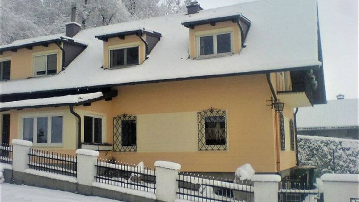 50 M² Ferienwohnung ∙ 1 Schlafzimmer ∙ 3 Gäste - Gmunden