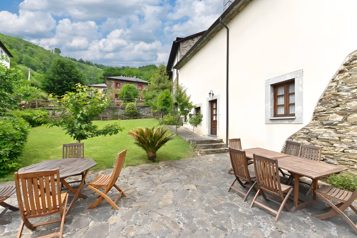 50 M² Apartamento ∙ 1 Quarto ∙ 4 Hóspedes - Cangas del Narcea