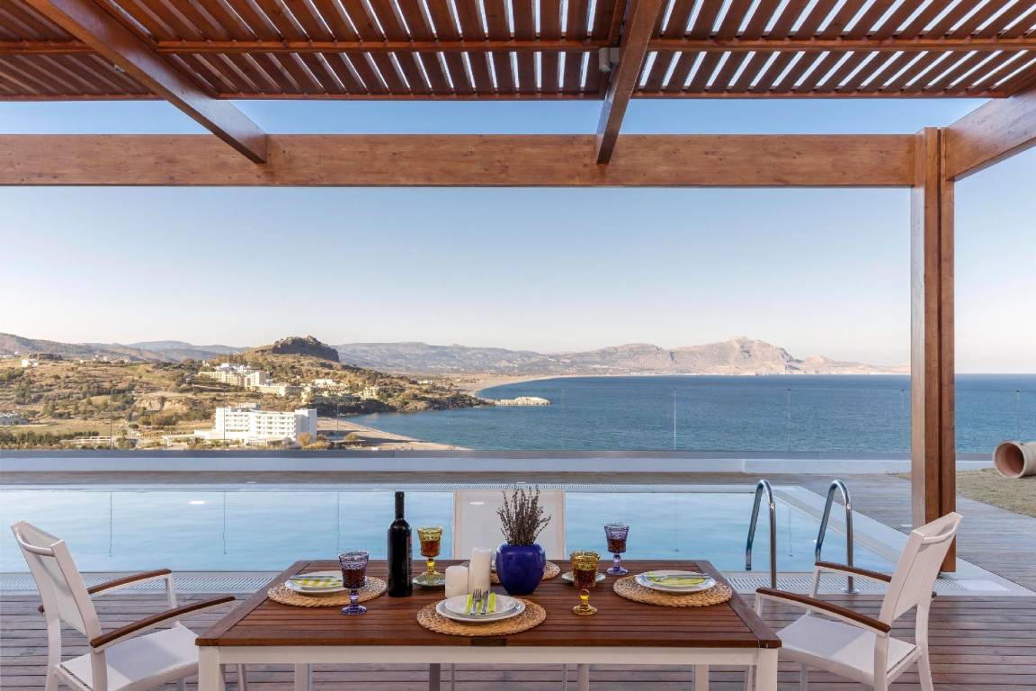 111 M² Casa ∙ 3 Habitaciones ∙ 6 Huéspedes - Lindos