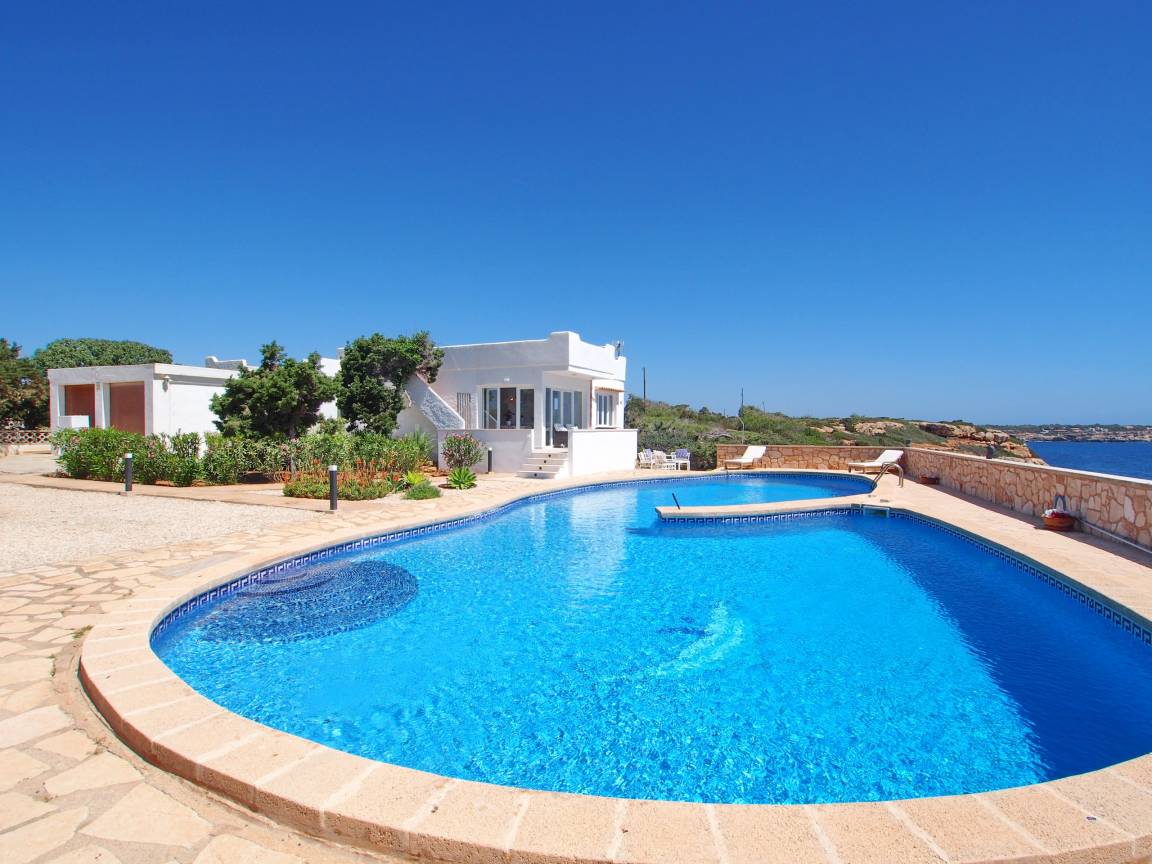 Dom ∙ 3 Sypialnie ∙ 6 Gości - Cala Llombards