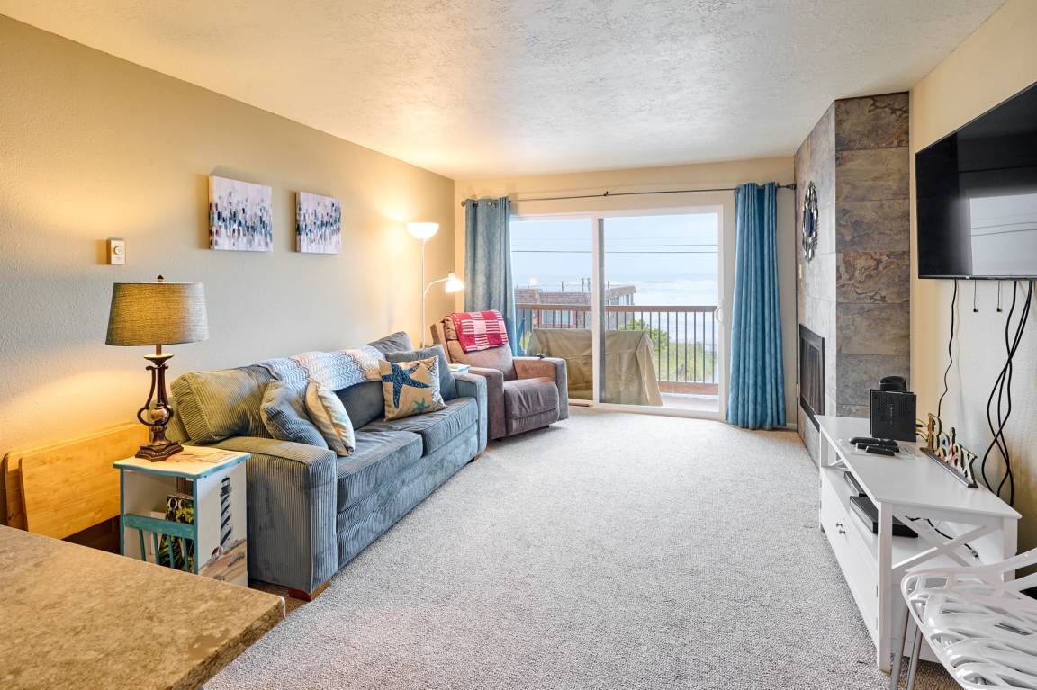 63 M² Condo ∙ 1 Bedroom ∙ 4 Guests - Chinook Winds Casino Resort
