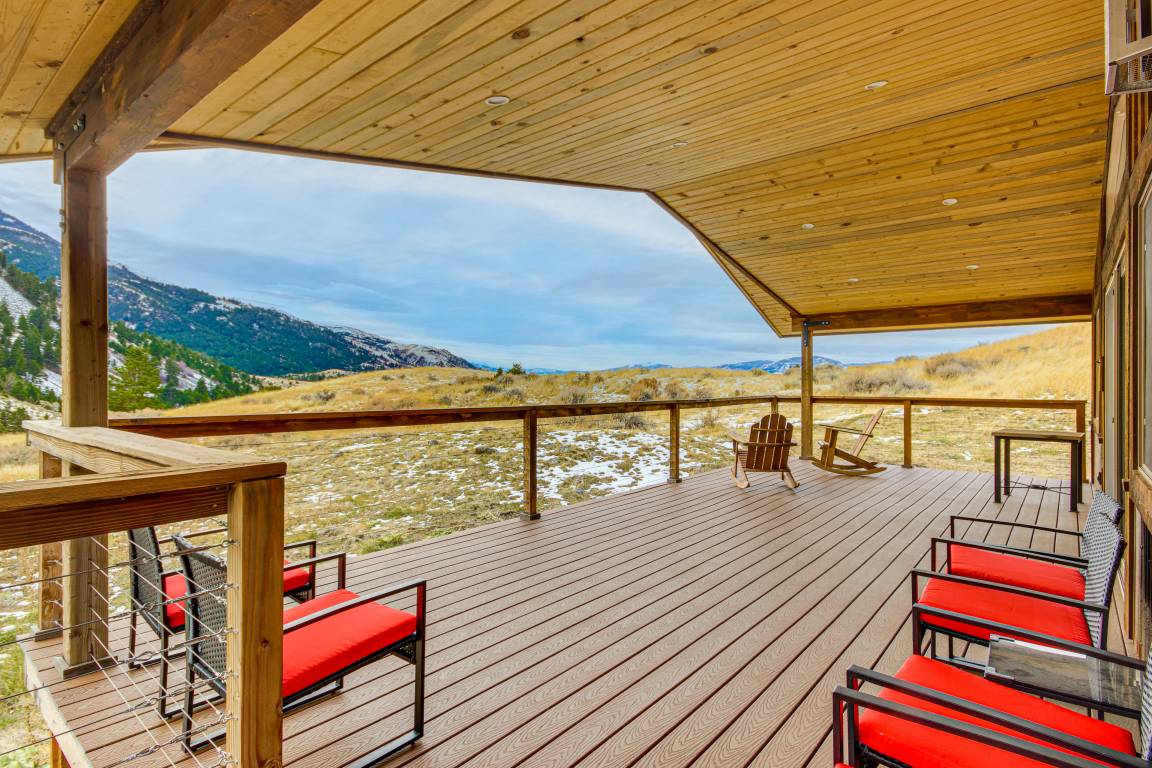 92 M² House ∙ 2 Bedrooms ∙ 4 Guests - Emigrant, MT