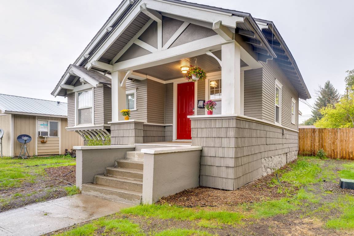 143 M² House ∙ 2 Bedrooms ∙ 4 Guests - Spokane, WA