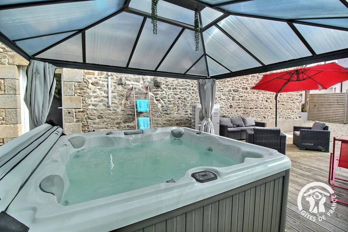 97 M² Gîte ∙ 3 Chambres ∙ 6 Personnes - Langueux
