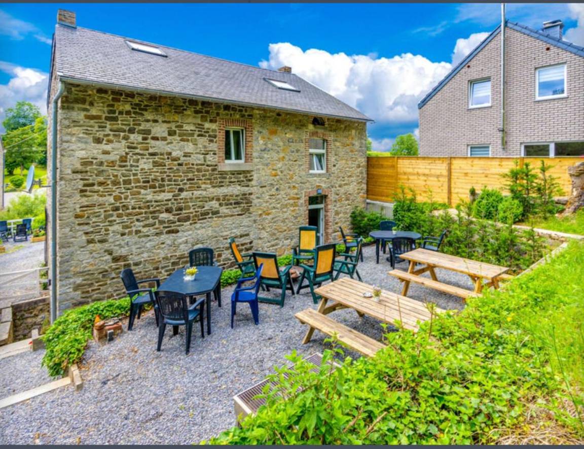 280 M² Château ∙ 6 Chambres ∙ 15 Personnes - Aywaille