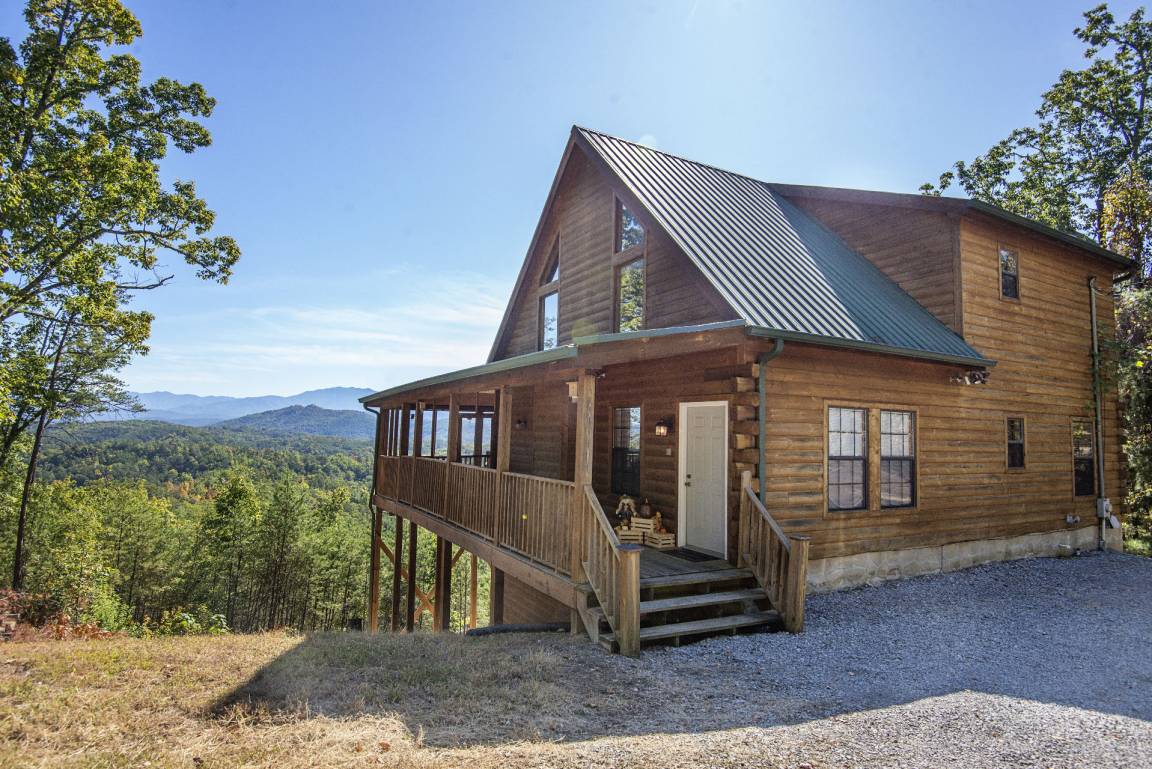 Cabin ∙ 3 Bedrooms ∙ 12 Guests - Douglas Lake, TN