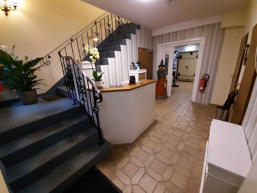 306 M² Ferienwohnung ∙ 11 Schlafzimmer ∙ 19 Gäste - Walkenried