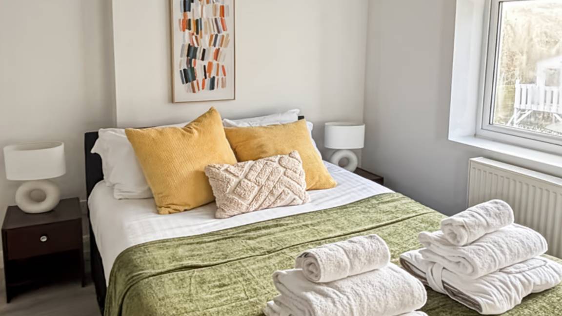 90 M² House ∙ 5 Bedrooms ∙ 8 Guests - Rottingdean