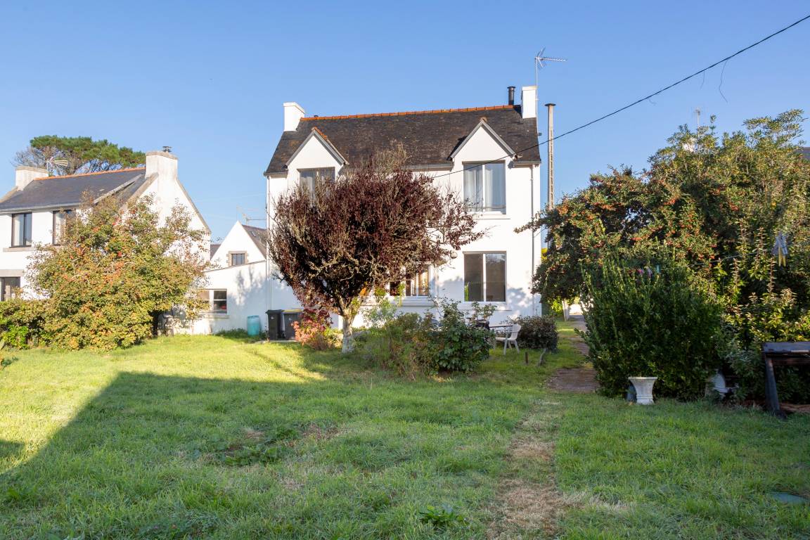 109 M² Ferienhaus ∙ 4 Schlafzimmer ∙ 8 Gäste - Concarneau