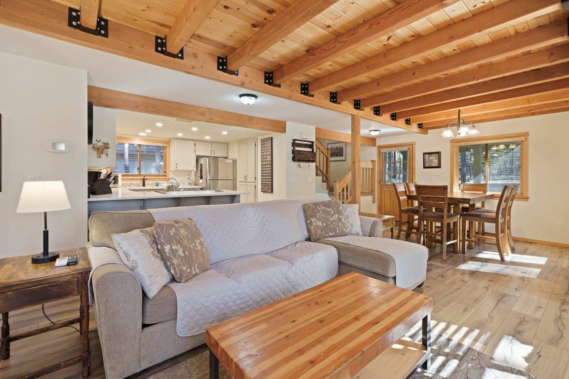 134 M² House ∙ 3 Bedrooms ∙ 8 Guests - Sunriver, OR