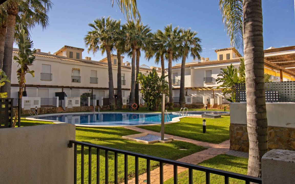 95 M² House ∙ 2 Bedrooms ∙ 6 Guests - Torreblanca