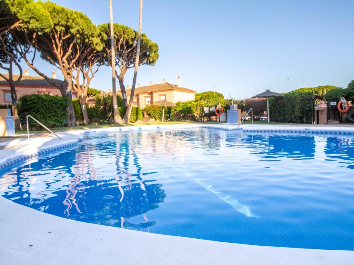 75 M² Apartamento ∙ 2 Habitaciones ∙ 4 Huéspedes - Chiclana de la Frontera
