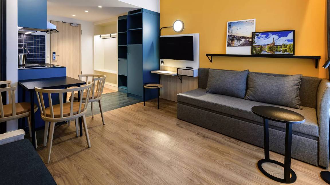25 M² Studio Flat ∙ 1 Bedroom ∙ 4 Guests - Kiel