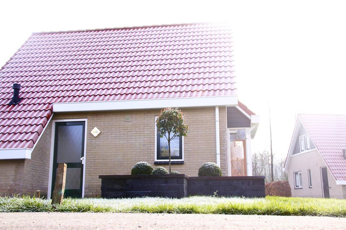 54 M² Bungalow ∙ 3 Bedrooms ∙ 6 Guests - Wierden