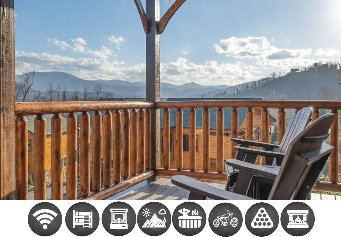 Cabin ∙ 3 Bedrooms ∙ 12 Guests - Gatlinburg, TN