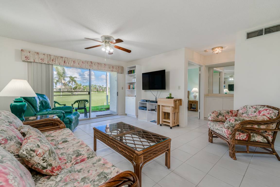 106 M² Condo ∙ 2 Bedrooms ∙ 6 Guests - St. Pete Beach, FL