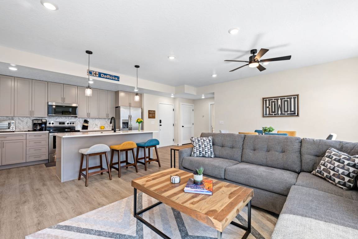 99 M² Apartamento ∙ 2 Habitaciones ∙ 6 Huéspedes - St. George, UT