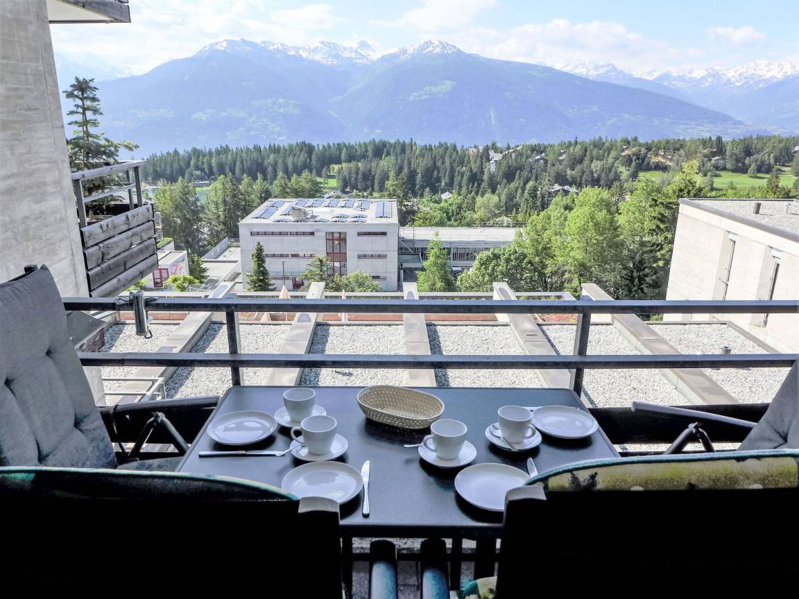 350 M² Apartment ∙ 6 Bedrooms ∙ 12 Guests - Crans-Montana