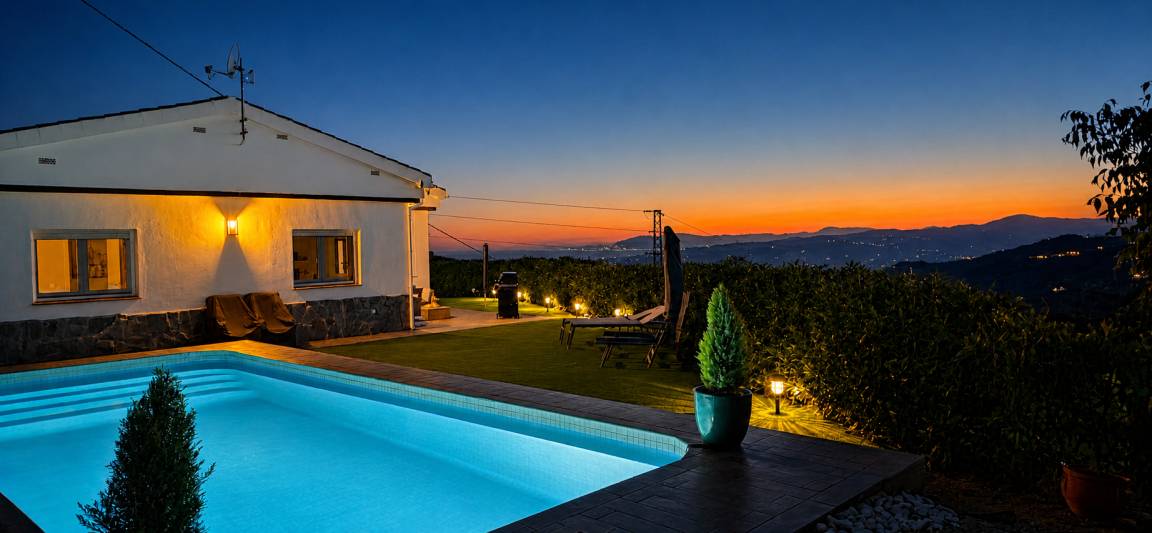 107 M² Bungalow ∙ 2 Bedrooms ∙ 4 Guests - Andalusia