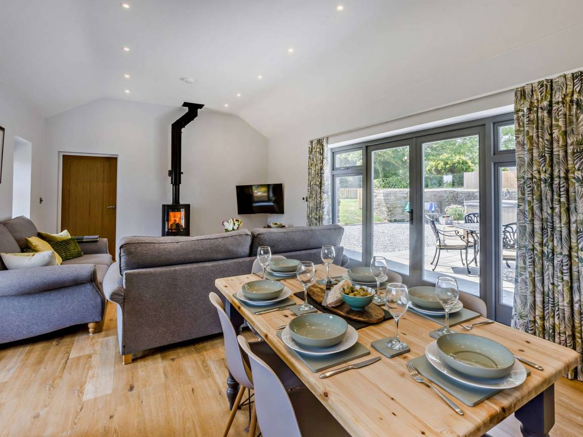 Cottage ∙ 3 Bedrooms ∙ 6 Guests - Welcombe