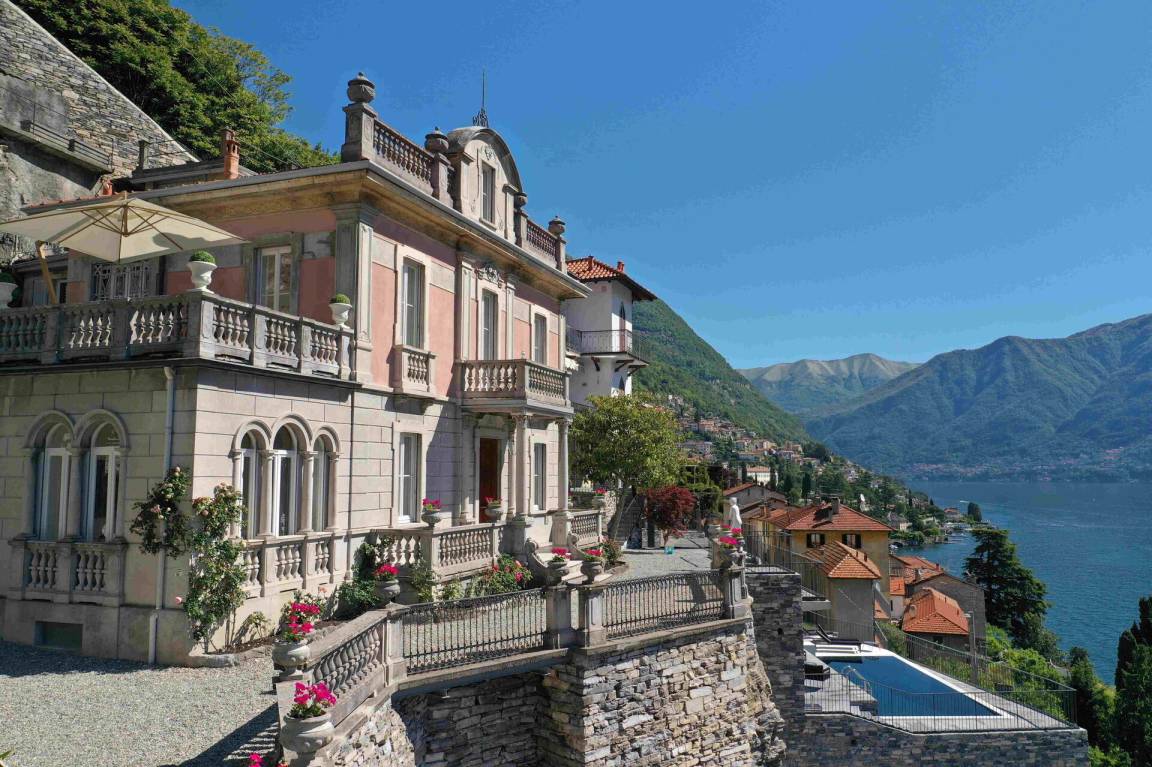 580 M² Villa ∙ 6 Bedrooms ∙ 11 Guests - Como