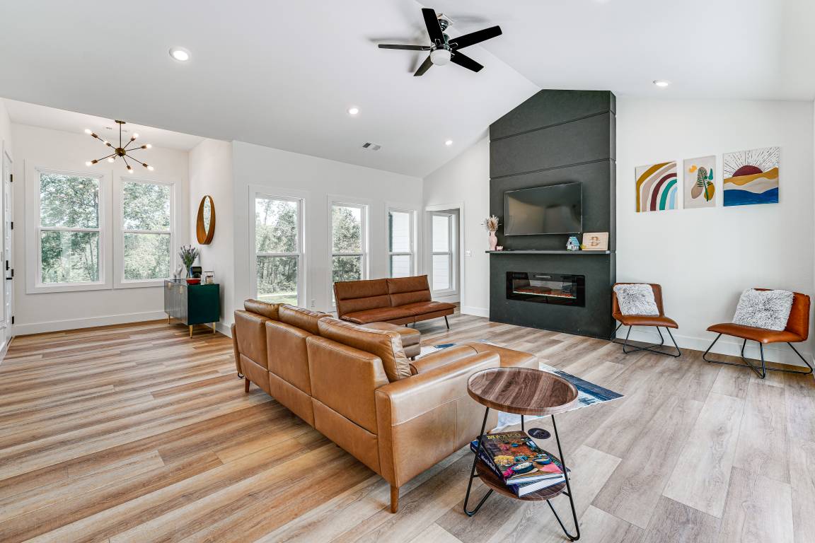 213 M² House ∙ 3 Bedrooms ∙ 8 Guests - Harrison, AR